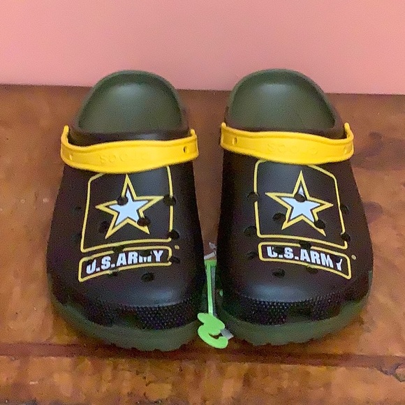 CROCS | Shoes | Crocs Classic Clog Us Army Military Mens Size 3 Green ...